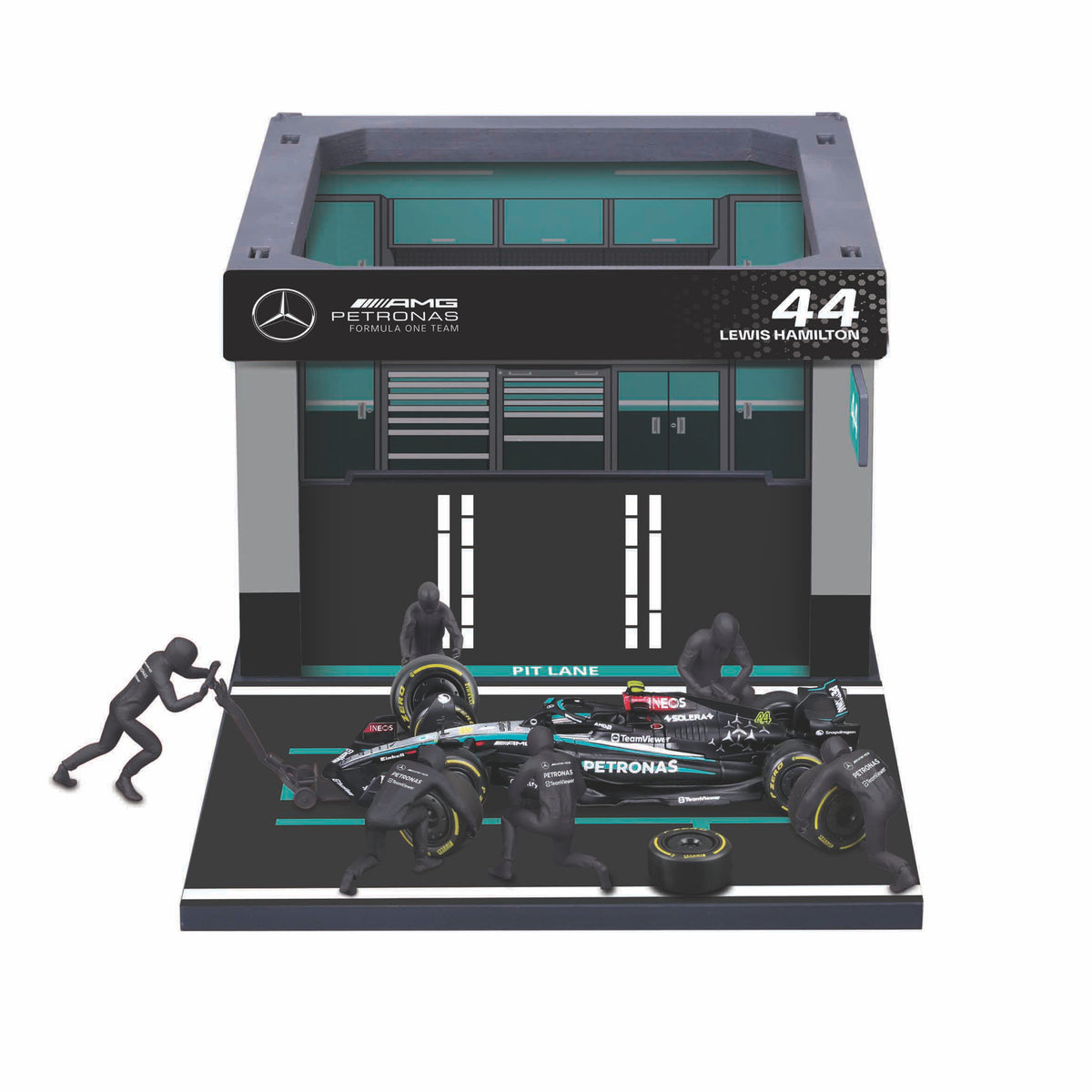 1:43 F1 MERCEDES AMG W15 2024 PIT PASS DIORAMA HAMILTON – One For Fun